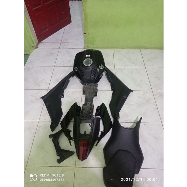 Jual body atau bodi set belakang r15 vva atau v3 original copotan | Shopee Indonesia