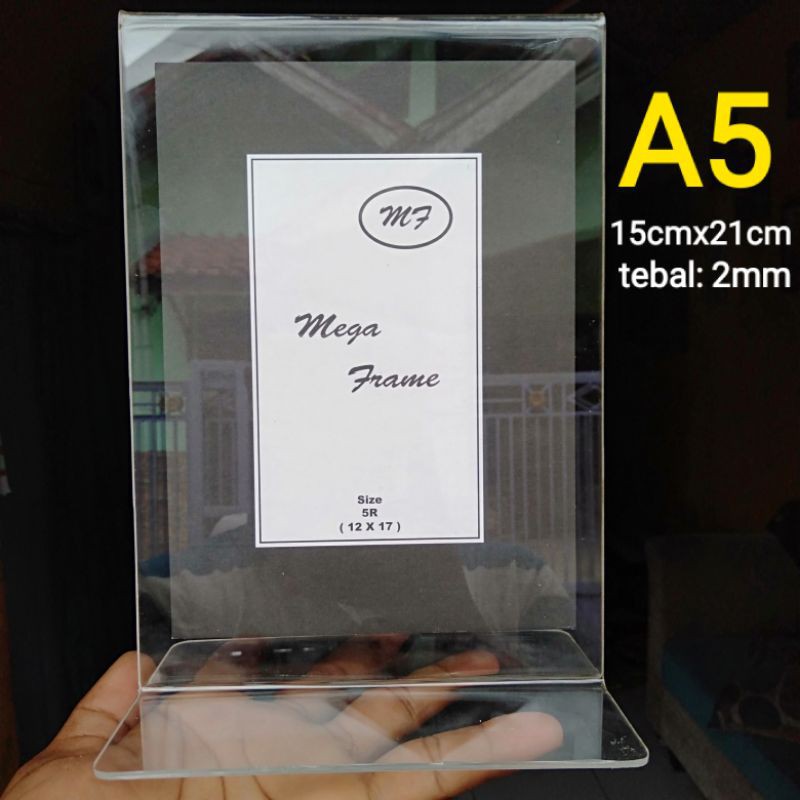 Jual acrylic a5 /akrilik menu /akrilik brosur | Shopee Indonesia