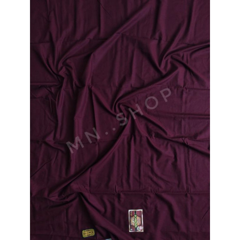 Jual SARUNG WADIMOR POLOS WARNA MERAH MAROON / SARUNG POLOS SERAGAM ...