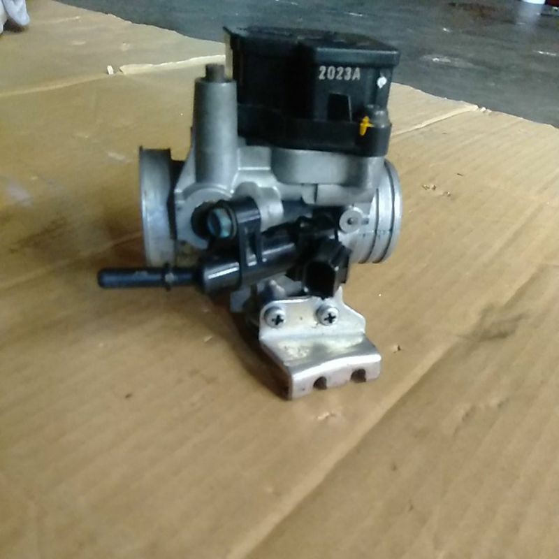 Jual carbu karbu carburator karburator injeksi TB Honda CB 150R old ...