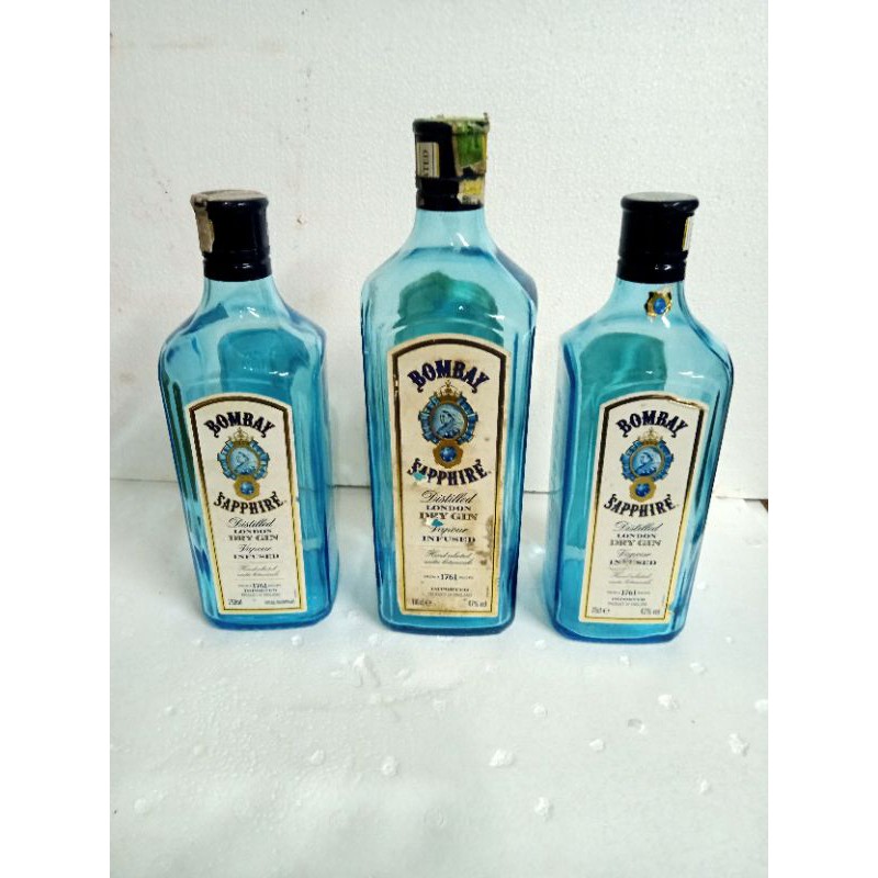 Jual BOTOL BEKAS MINUMAN KERAS BOMBAY SAPPHIRE | Shopee Indonesia Jual BOTOL BEKAS MINUMAN KERAS BOMBAY SAPPHIRE | Shopee Indonesia