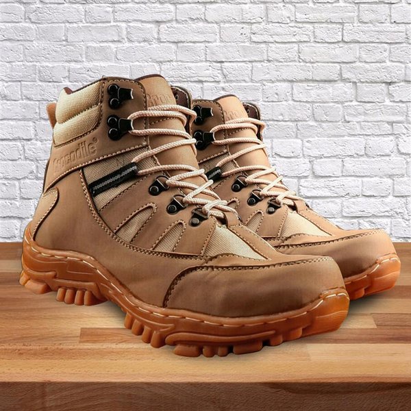 Jual Sepatu Pria Crocodile Armor Sepatu Safety Boots Ujung Besi Kerja ...