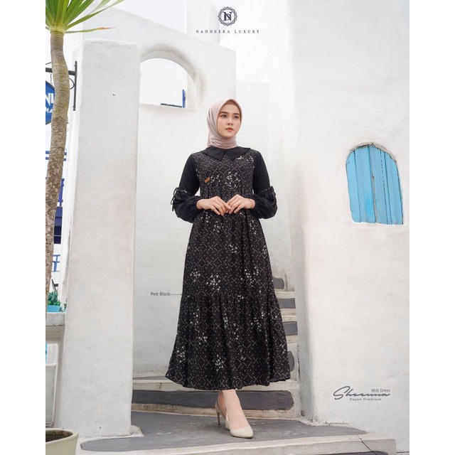 Jual SHEENA MIDI DRESS BY NADHEERA LUXURY | Shopee Indonesia