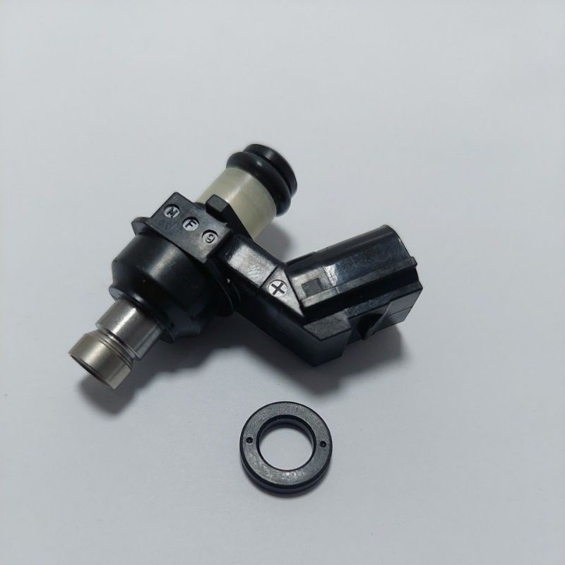 Jual injektor injector honda K15 hole 8 cb150R OLD LED cbr 150 old /LED ...