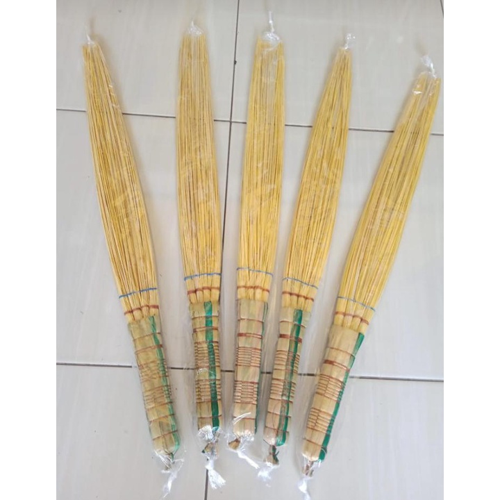 Jual Sapu Lidi Kecil Pembersih Kasur PREMIUM | Shopee Indonesia