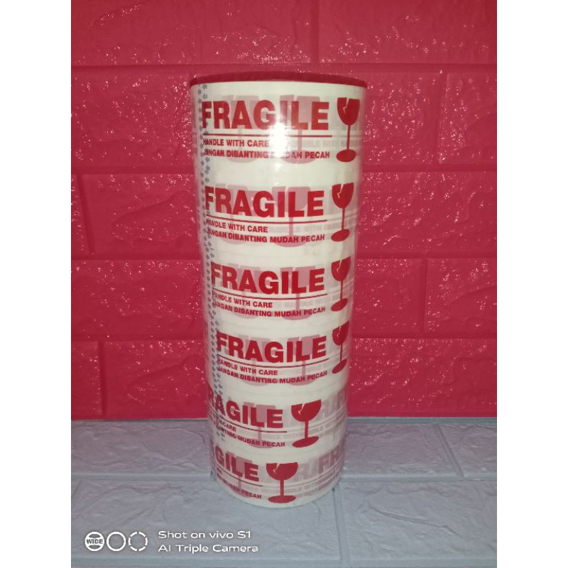 Jual LAKBAN FRAGILE | Shopee Indonesia