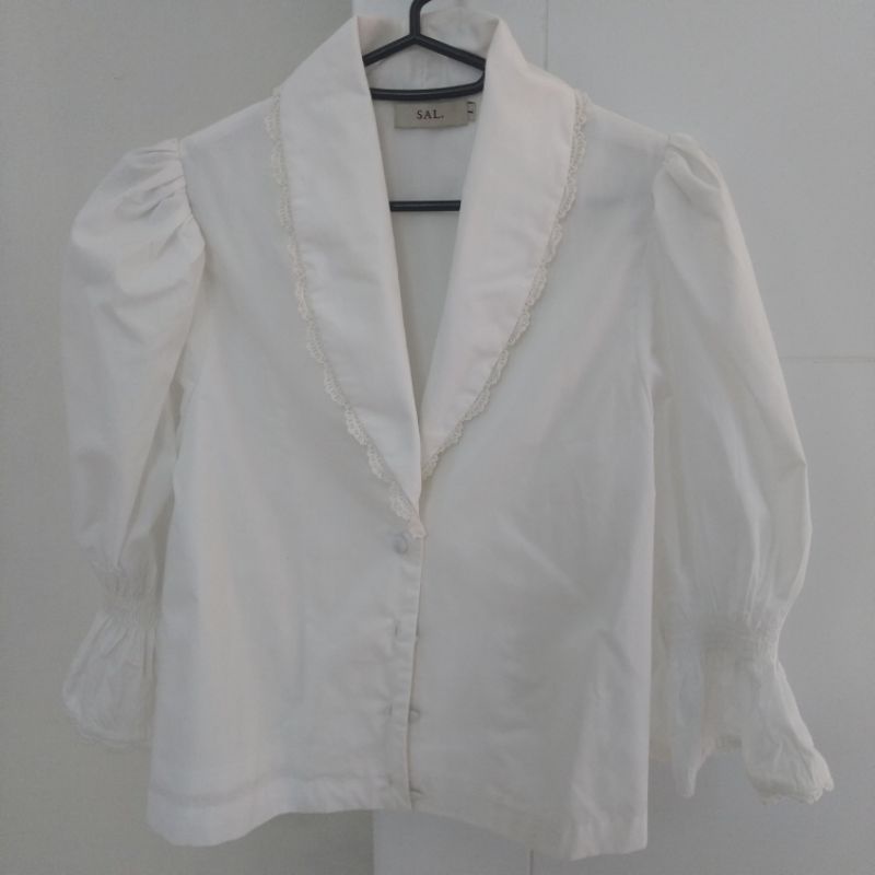 Jual Vintage White Blouse/Kemeja Putih | Shopee Indonesia
