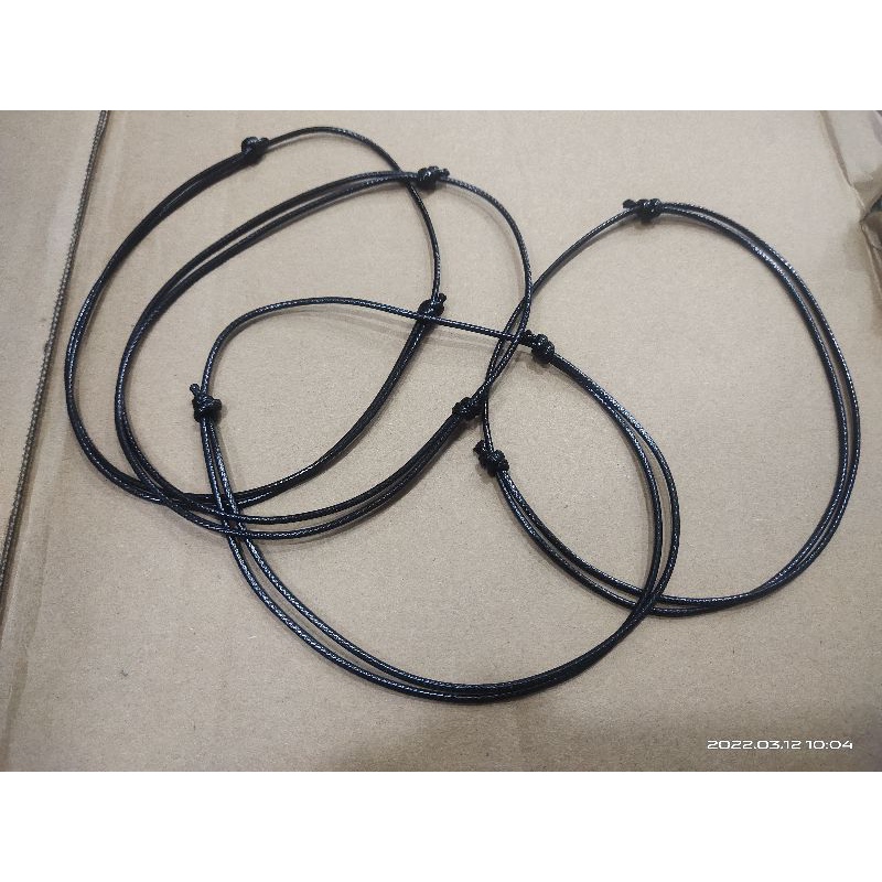 Jual Kalung Tali Korea Serut Hitam Dewasa Dan Anak2 Lusinan isi 12pcs ...