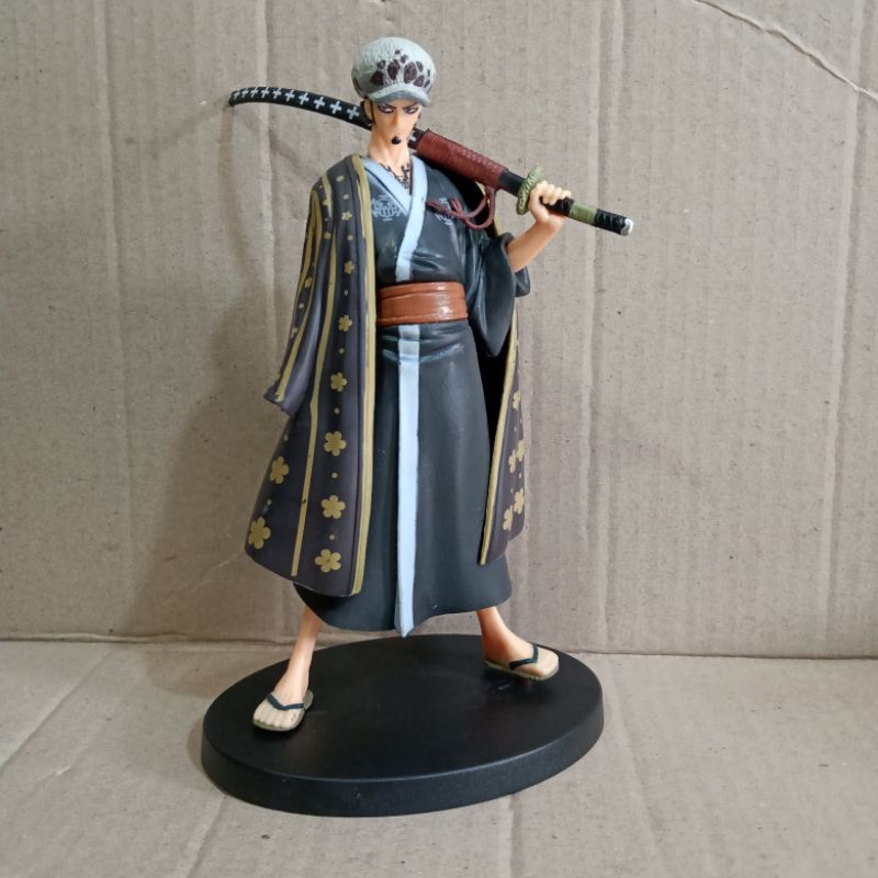 Jual Mainan Action Figure One Piece Action Figure Trafalgar Law Wano ...