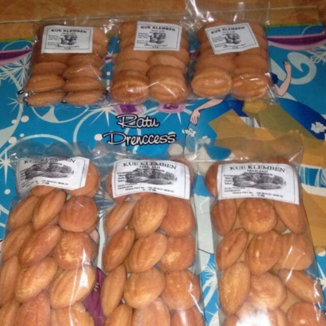 Jual Roti klemben isi 50 biji mak jah / jajanan jaman doelo / roti ...