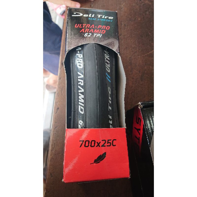 Jual BAN LUAR 700 X 25C BAN LUAR BALAP ROADBIKE | Shopee Indonesia