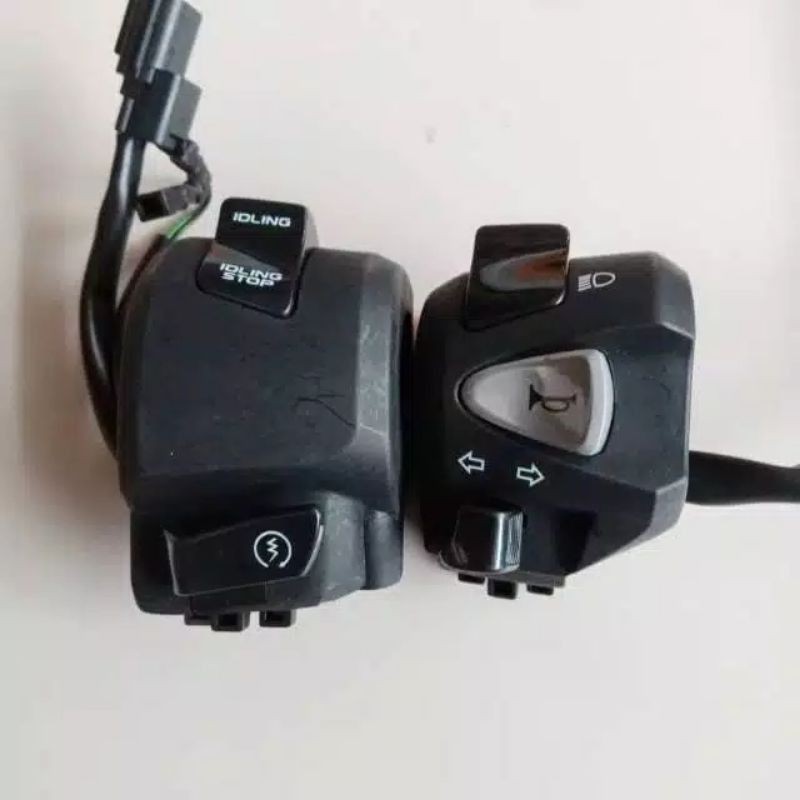 Jual saklar holder kiri kanan set new Vario 150 esp- new Vario 125 new ...