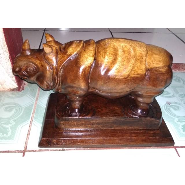 Jual Hiasan Rumah Patung Badak Bercula Asli Banten | Shopee Indonesia
