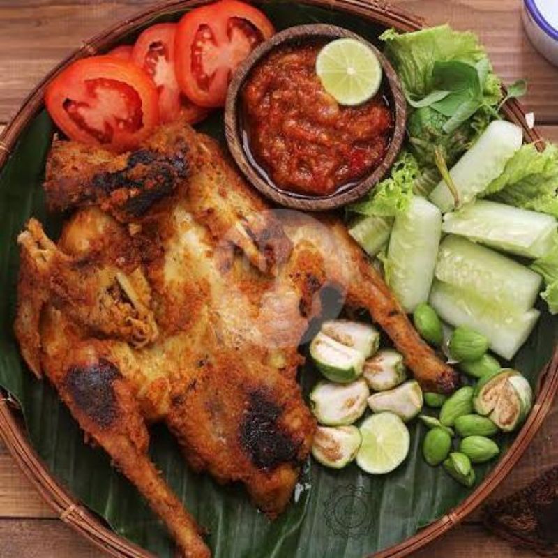Jual bebek muda bakar saus tiram fresh 1 ekor utuh bakakak | Shopee ...