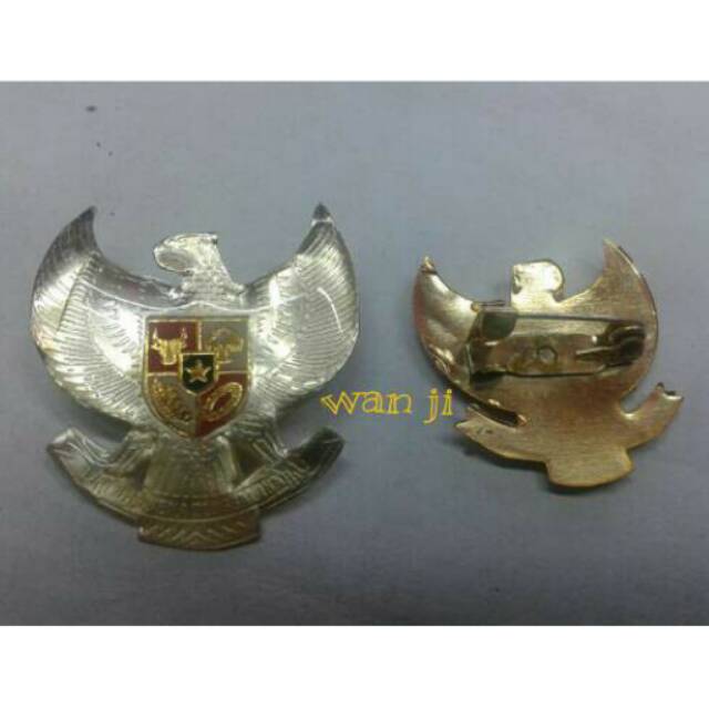 Jual Pin garuda | pin burung garuda | pin sekolah | pin seragam ...
