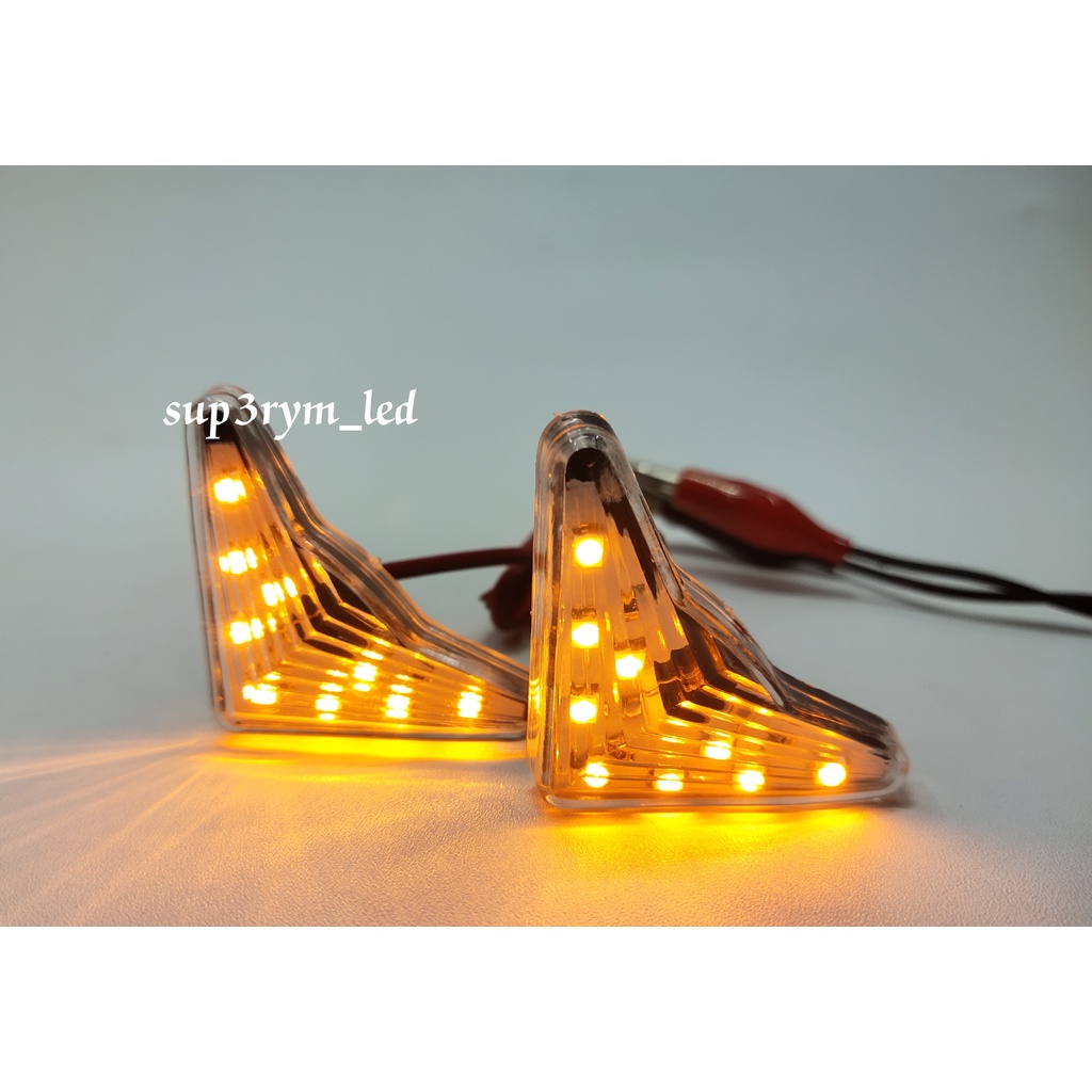 Jual SEPASANG Lampu sein MOTOR sen tempel segitiga mini kuning | Shopee Indonesia
