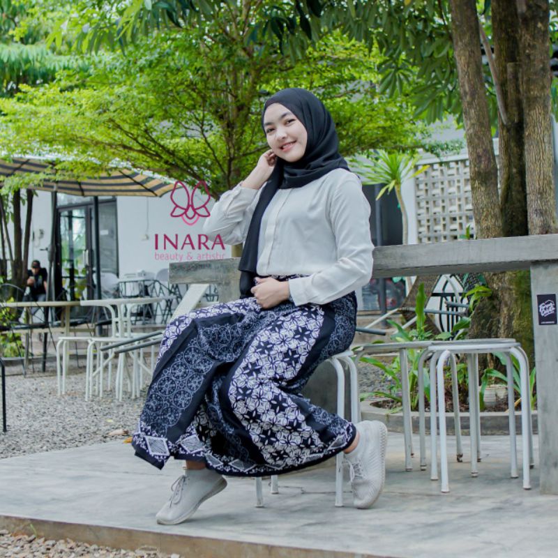 Jual SARUNG BATIK INARA |SARUNG BATIK CEWEK| SARUNG SANTRI PUTRI ...