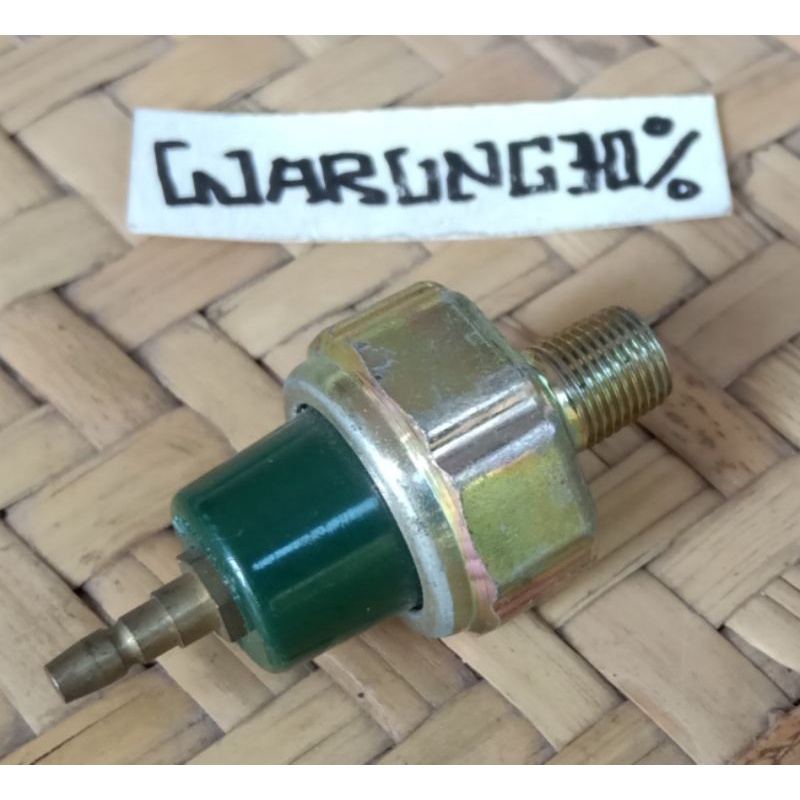 Jual switch oli Datsun 620 pick up Tokairika | Shopee Indonesia