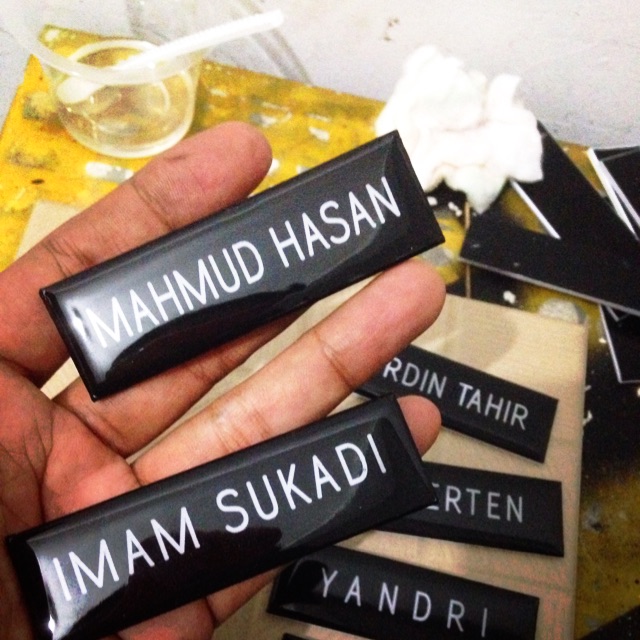 Jual BESAR 2,5X8CM FULL BLACK Name tag Bhayangkara POLRI FULL Black ...