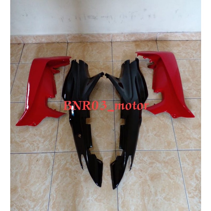 Jual Cover Body Belakang plus Sayap Depan Motor Suzuki Smash 110 Lama ...