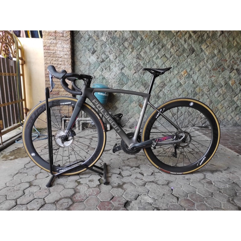 Jual Roadbike fullbike carbon polygon strattos S8D size XS 2022 ...