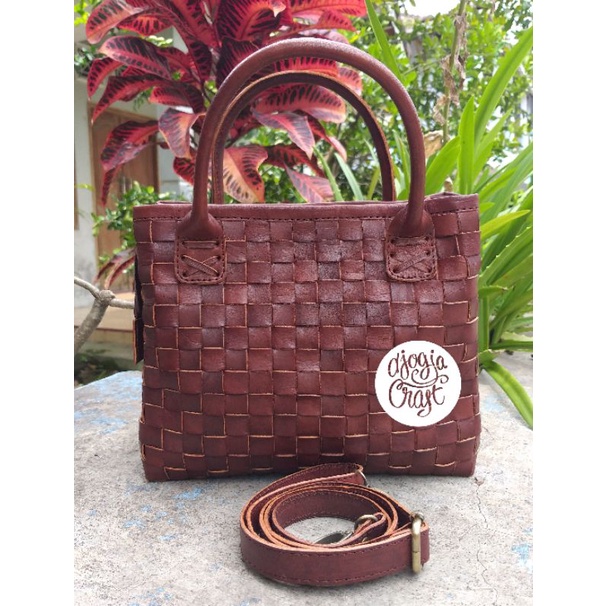 Jual Djogja Craft Tas Kulit WB Anyam Mini | Shopee Indonesia