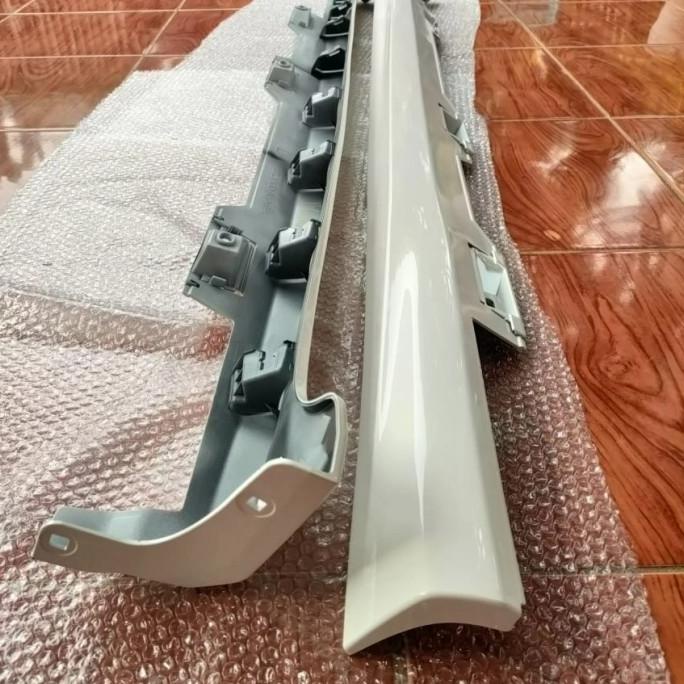 Jual body kit body kit BODYKIT SAMPING SIDE SKIRT MOBILIO RS GRT ...
