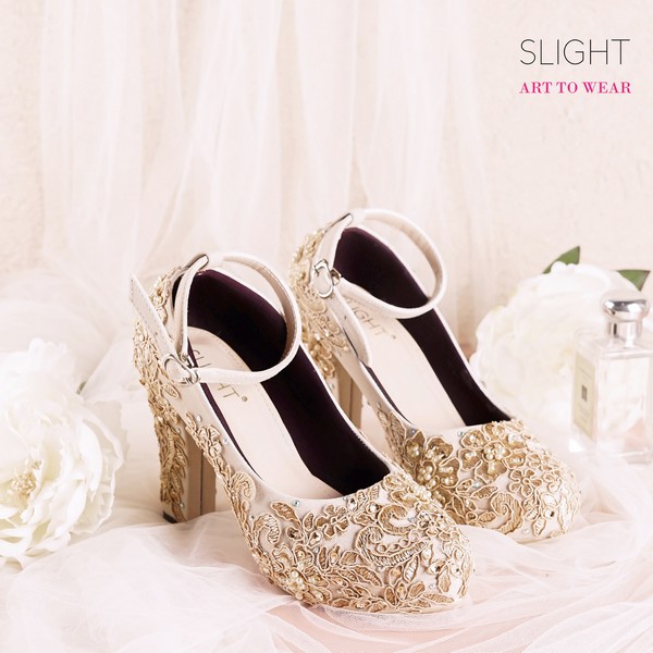 Jual SLIGHT Sepatu Chunky Heels Brukat Cream Gold Brokat Lace Wedding ...