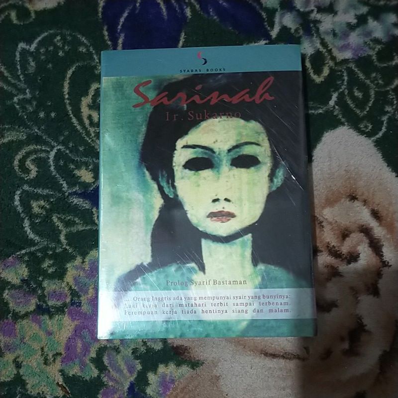 Jual BUKU SASTRA DAN SEJARAH BIOGRAFI SARINAH IR.SUKARNO | Shopee Indonesia