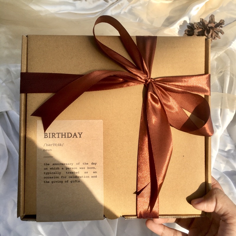 Jual Box Hampers Gift Box Kotak Kado Pacar Hadiah Sahabat Cowok Cewek ...