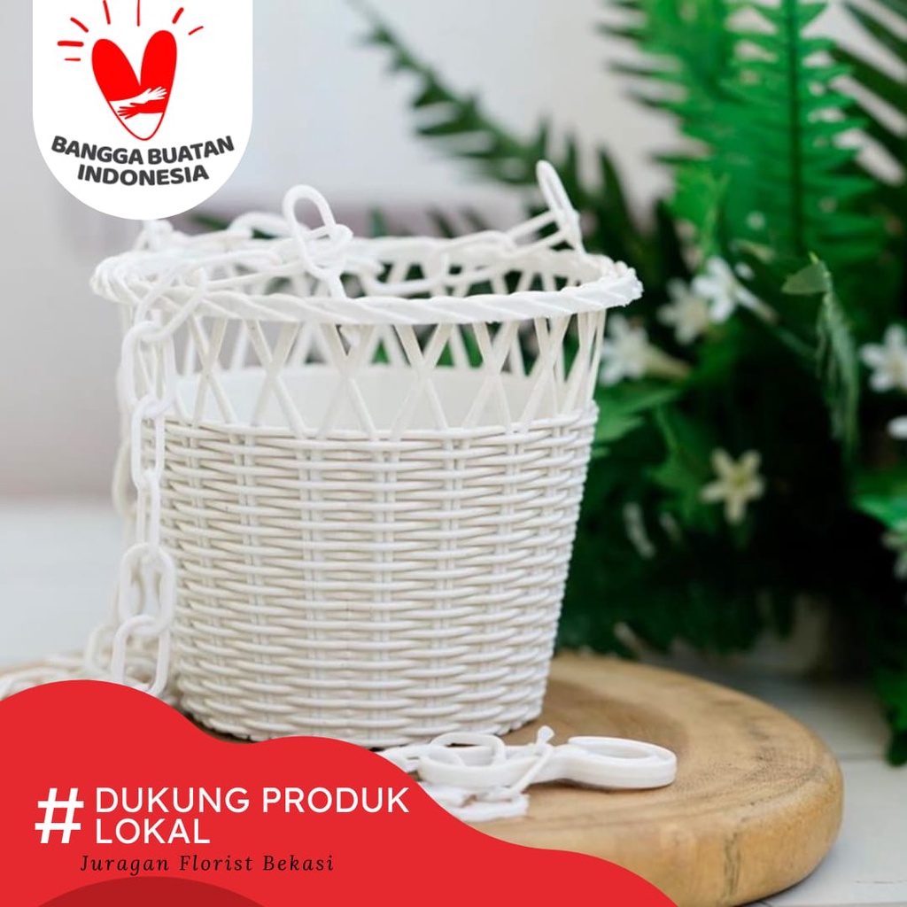 Jual VAS ROTAN GANTUNG RANTAI / pot bunga rotan gantung / POT GANTUNG ...
