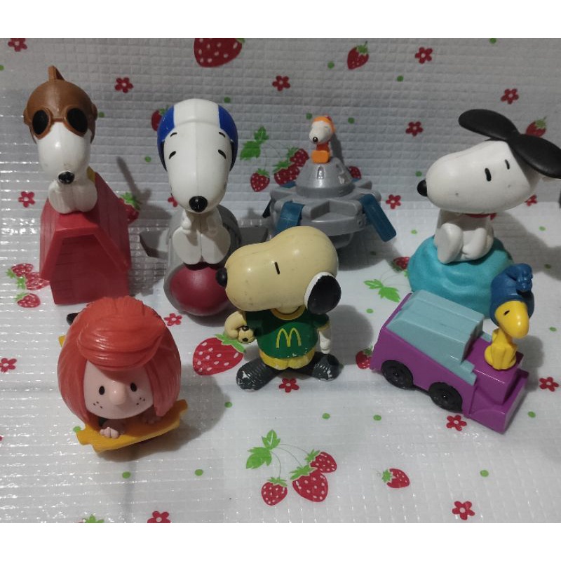 Jual Snoppy, Mainan McDonald's, Mainan Preloved, Action Figure Snoopy | Shopee Indonesia