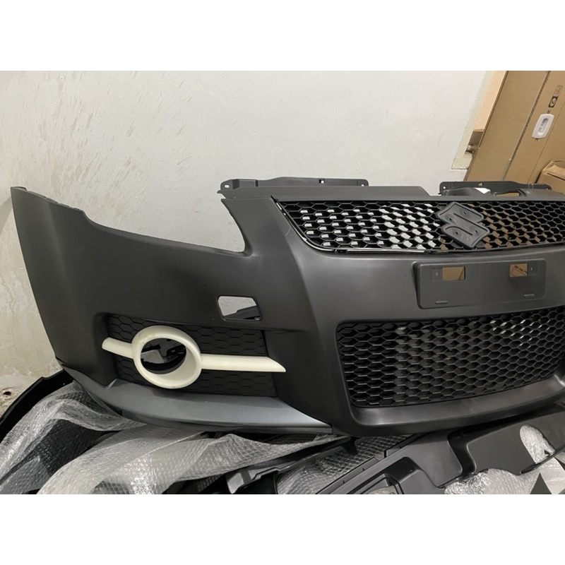 Jual Bumper depan + cover foglamp swift GT2 2005 - 2012 original ...