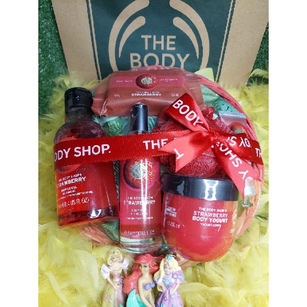 Jual A3 Gift set THE BODY SHOP lengkap / seserahan nikah the body shop ...