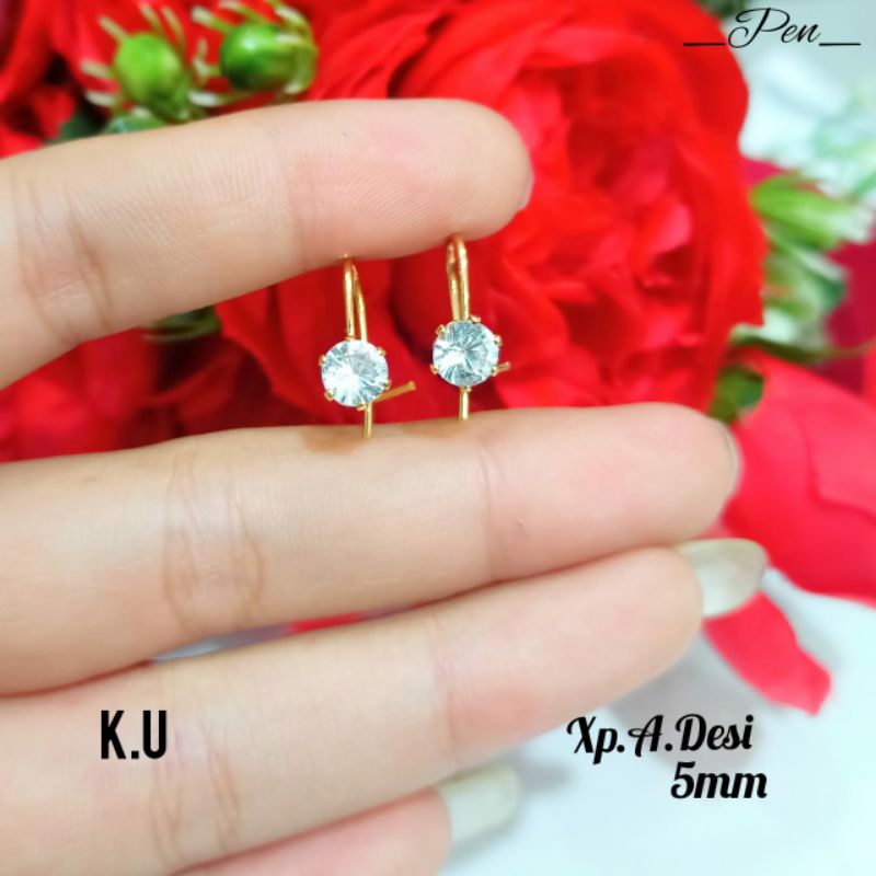 Jual Anting Desi permata gold&silver 2ukuran permata,tidak karat *COD ...