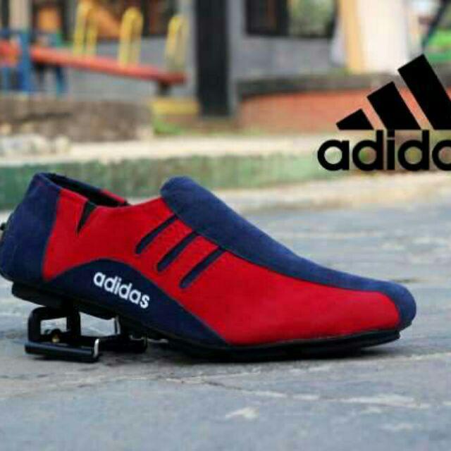 Jual SEPATU ADIDAS SLOP MOCASSIN / SEPATU CASUAL / SEPATU SLIP ON ...