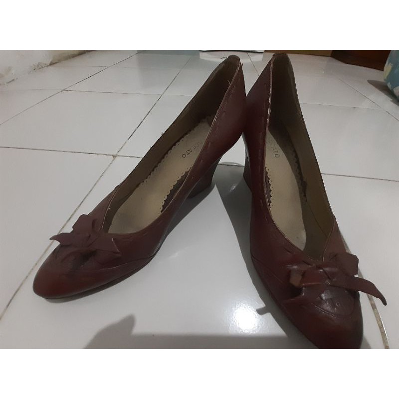 Jual sepatu staccato | Shopee Indonesia