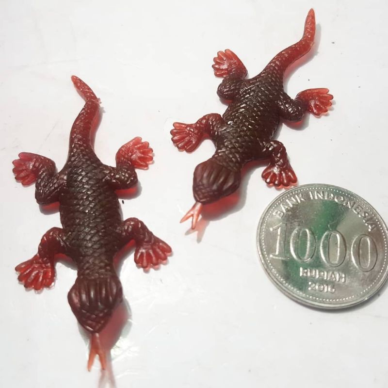 Jual mainan jahil cicak palsu prank toy cecak reptil hewan karet ...