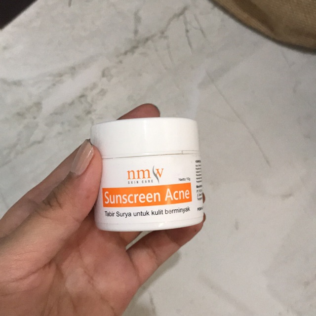 Jual nmw sunscreen acne (new) | Shopee Indonesia