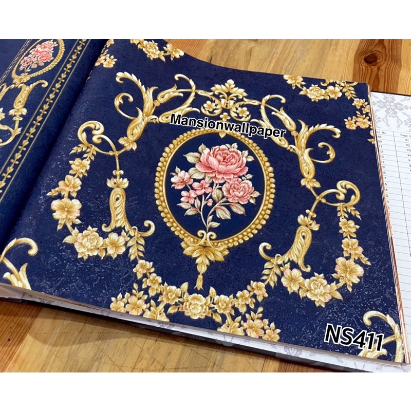 Jual Wallpaper Dinding Bunga Klasik Biru Navy Ornamen Mewah | Shopee ...