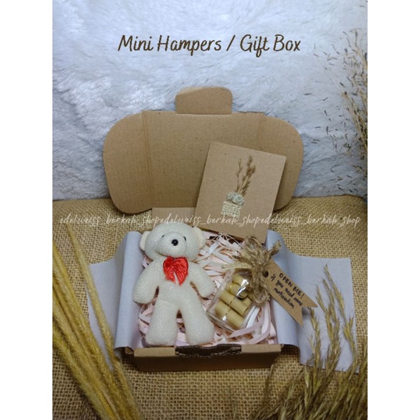 Jual Mini Hampers / Gift Box /Hadiah wisuda / Hadiah Ultah /Hadiah ...