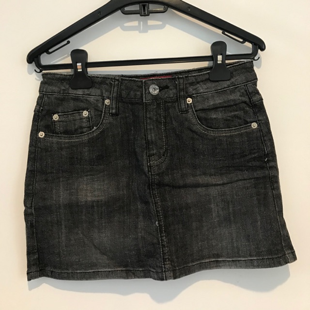 Jual Rok mini denim hitam | Shopee Indonesia