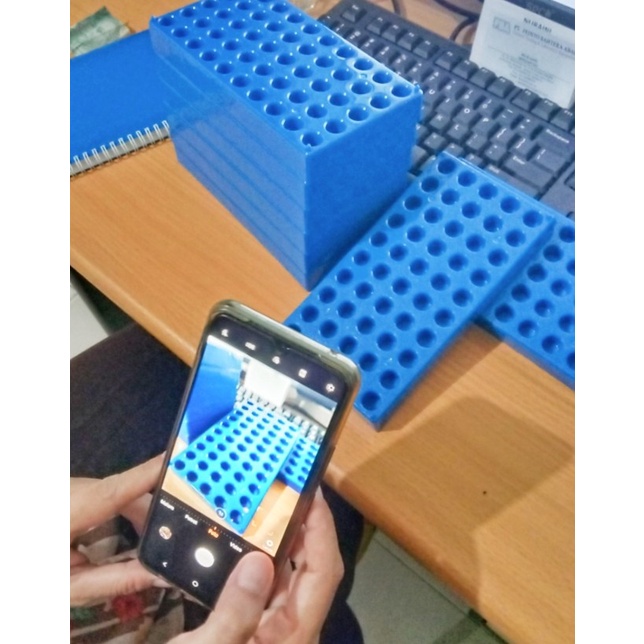 Jual Rak Botol - Rak Botol Vial 1.5 - 2 Ml Sample Vial Rack | Shopee ...