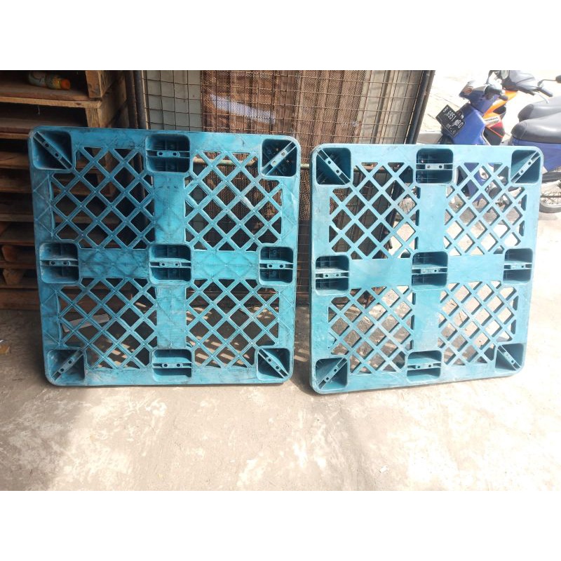 Jual Palet plastik second 105x105x13cm | Shopee Indonesia