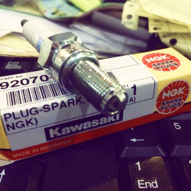 Jual Busi Ninja 250 Karbu / Injeksi | Shopee Indonesia