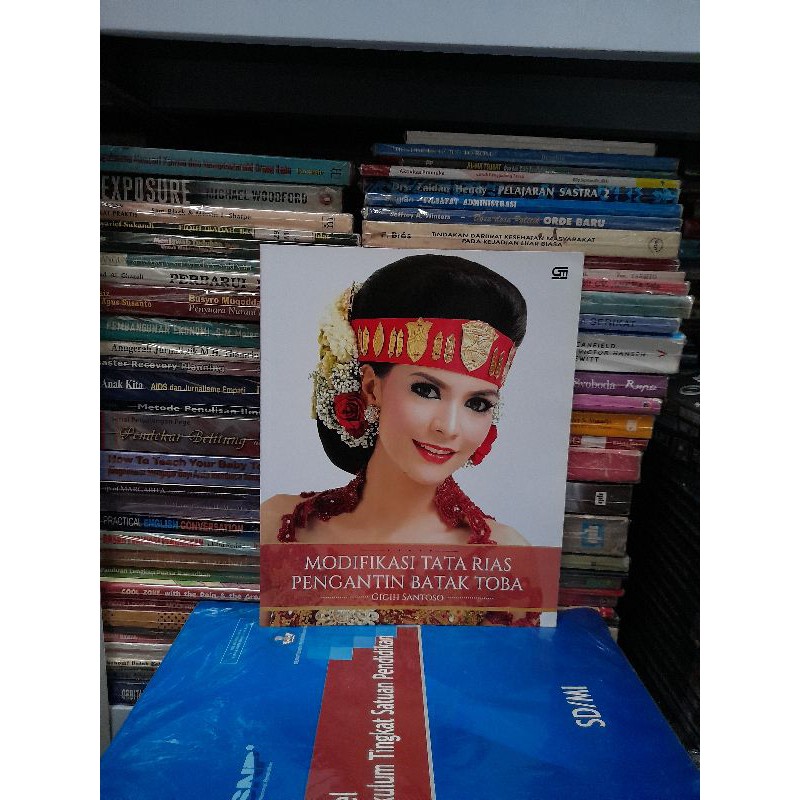 Jual Original Buku Modifikasi Tata Rias Pengantin Batak Toba By Gigih ...