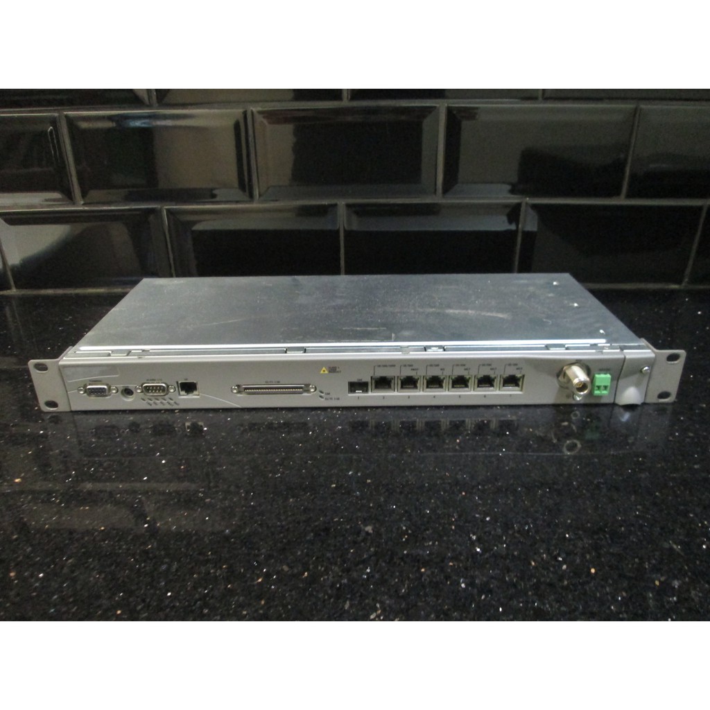Jual IDU Ceragon Radio Microwave Dengan License 50 | Shopee Indonesia