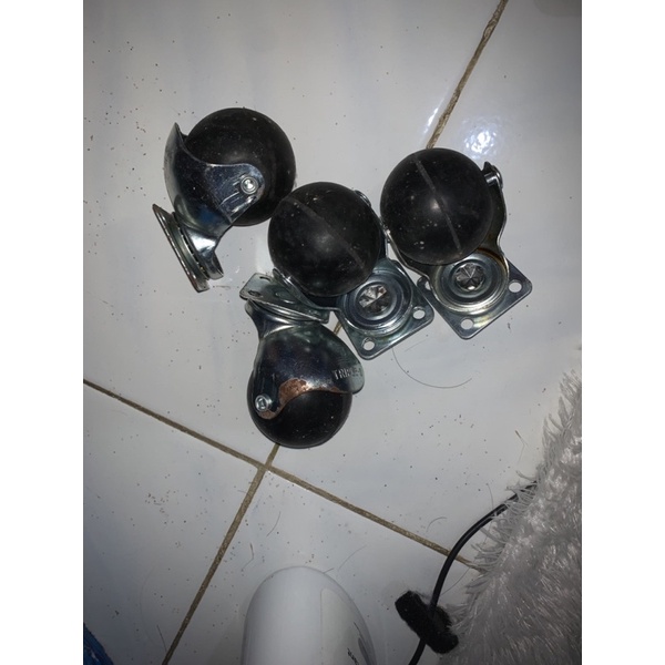 Jual Roda Bantu 4 Buah | Shopee Indonesia