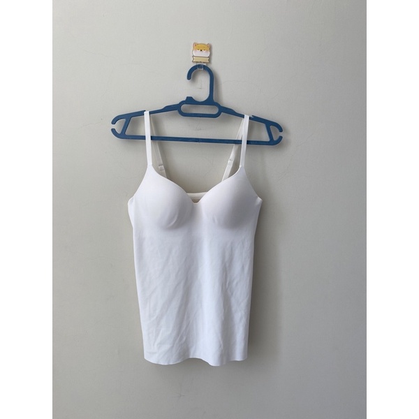 Jual Uniqlo airism putih size S (PL) | Shopee Indonesia