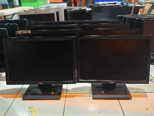Jual LCD monitor 17" wide Kondisi normal | Shopee Indonesia